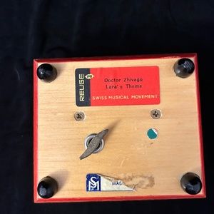 Reuge | Other | Reuge Red Vintage Music Box Plays Larastheme From Dr ...